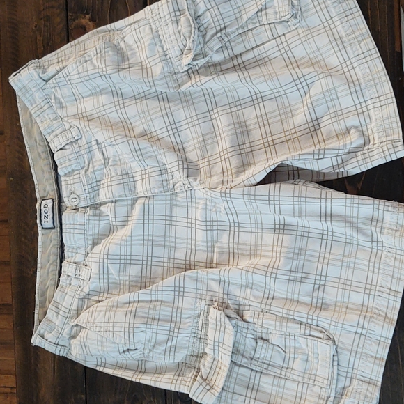 Izod | Shorts | Mens Izod Cargo Shorts | Poshmark